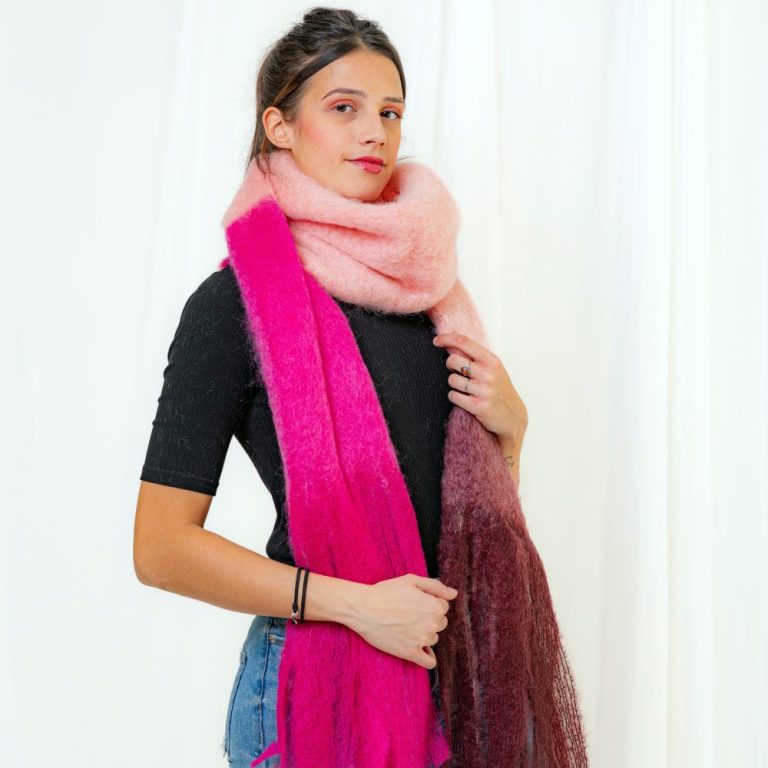 Bufanda mohair color block rosa – LA MODERNA SINGULAR