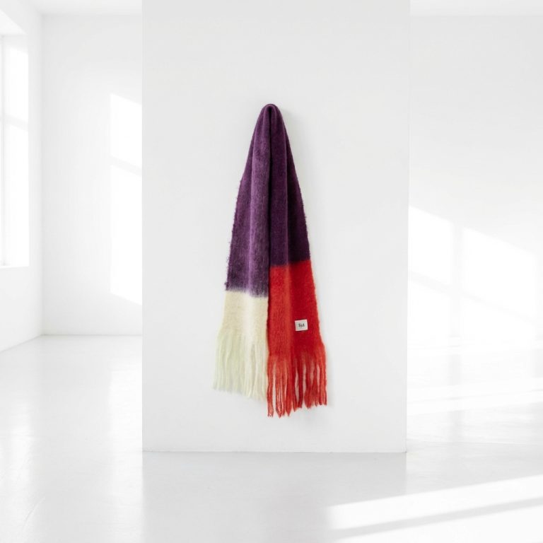 Bufanda mohair color block morada y roja – LA MODERNA SINGULAR